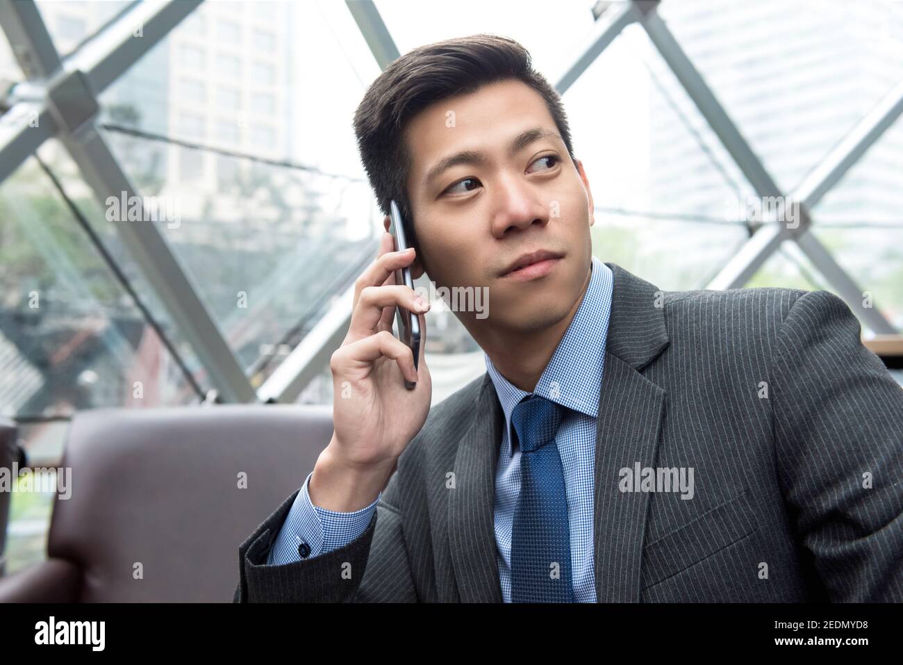 Man lounge suit hi-res stock photography and images - Alamy