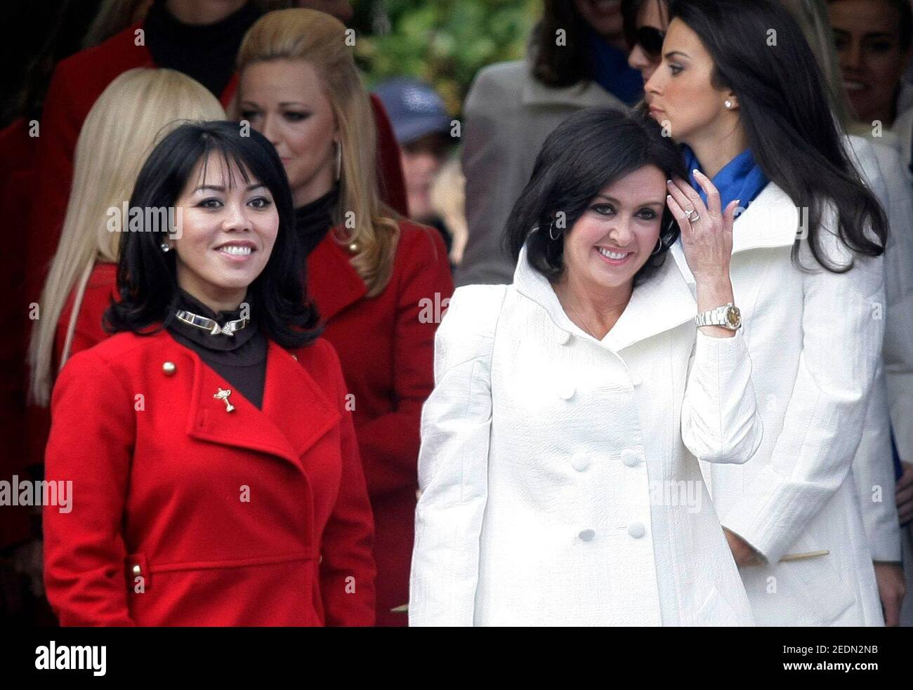 Corey pavin wife lisa 2010 hi-res stock photography and images - Alamy