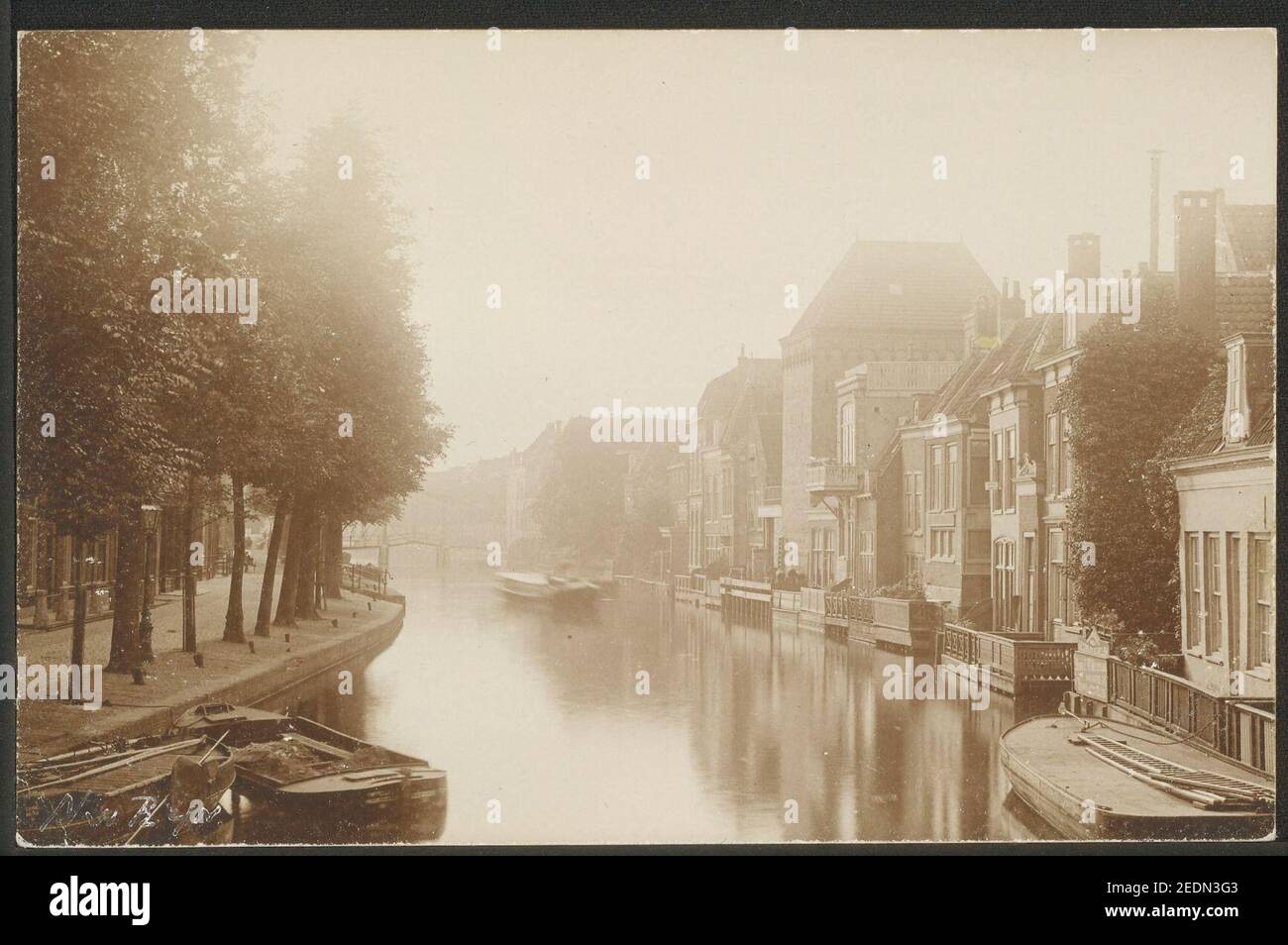 Obreen, Henri Guillaume Arnaud Nieuwe Rijn ErfgoedLeiden Stock Photo ...