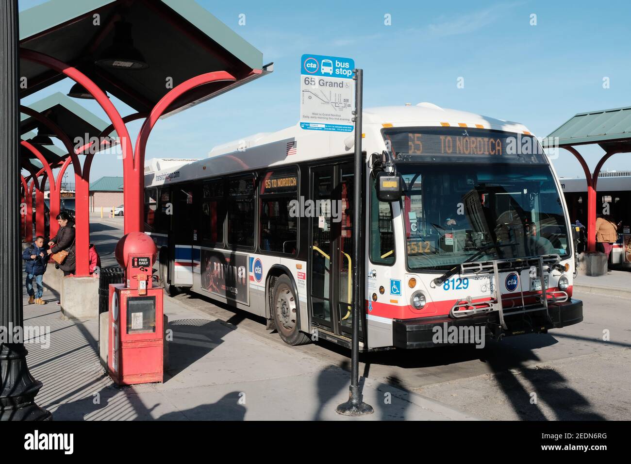 Cta Buses High Resolution Stock Photography and Images - Alamy