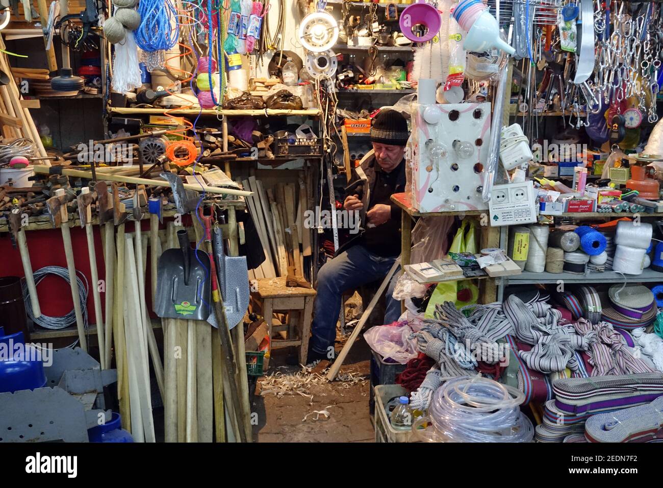 General merchant hi-res stock photography and images - Alamy