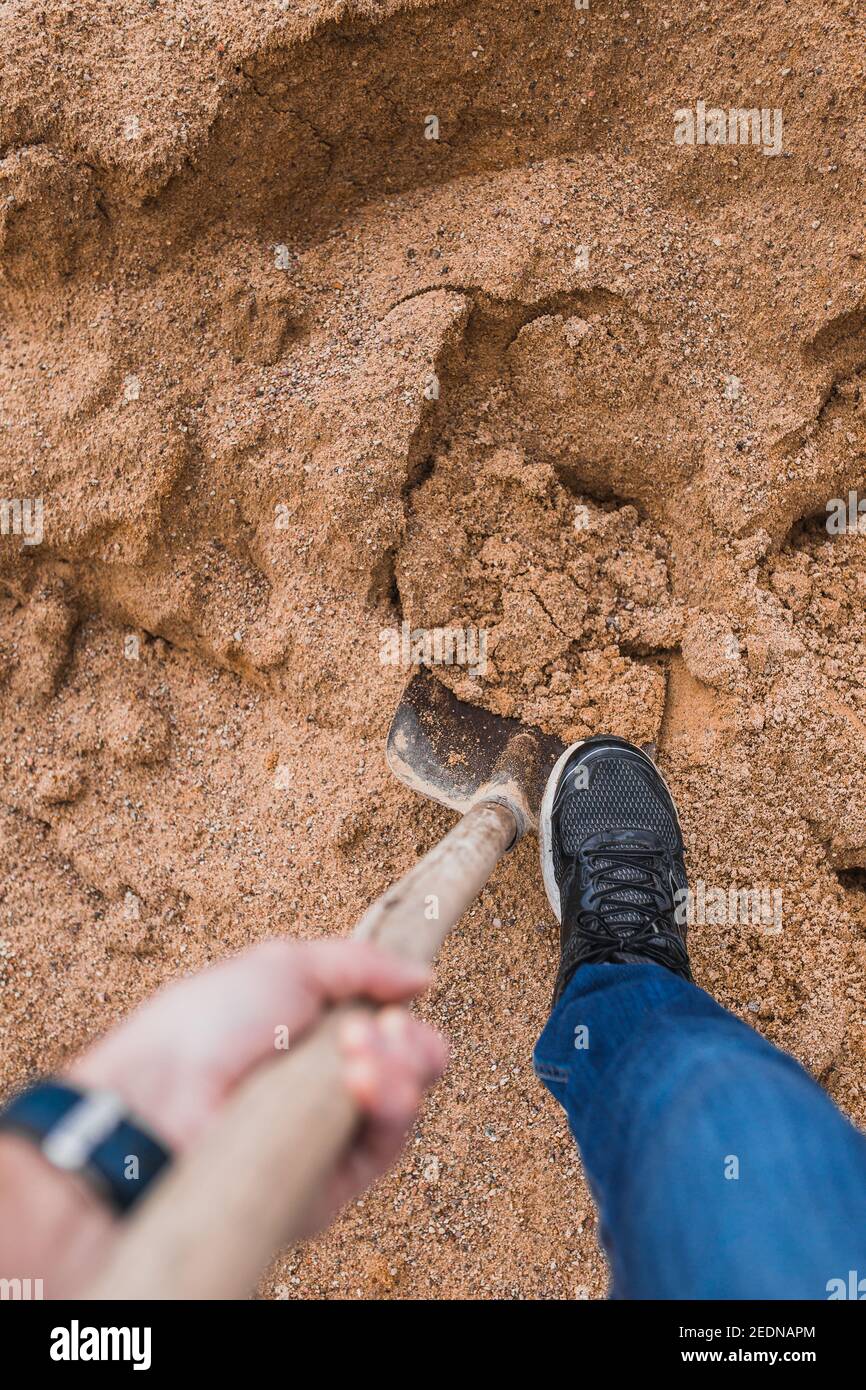 Gold shovel in dirt finding gold hi-res stock photography and images ...