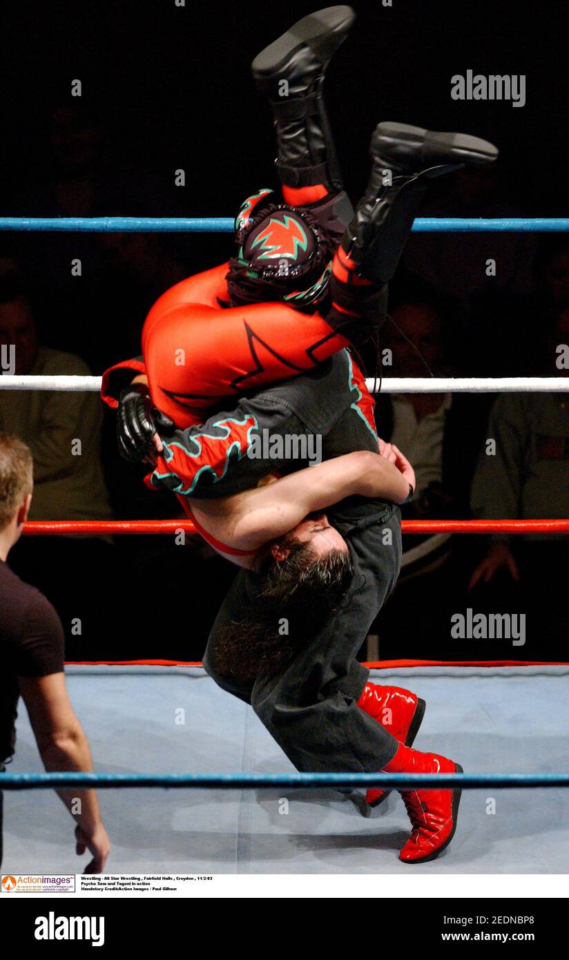 Psycho 2 hi-res stock photography and images - Alamy