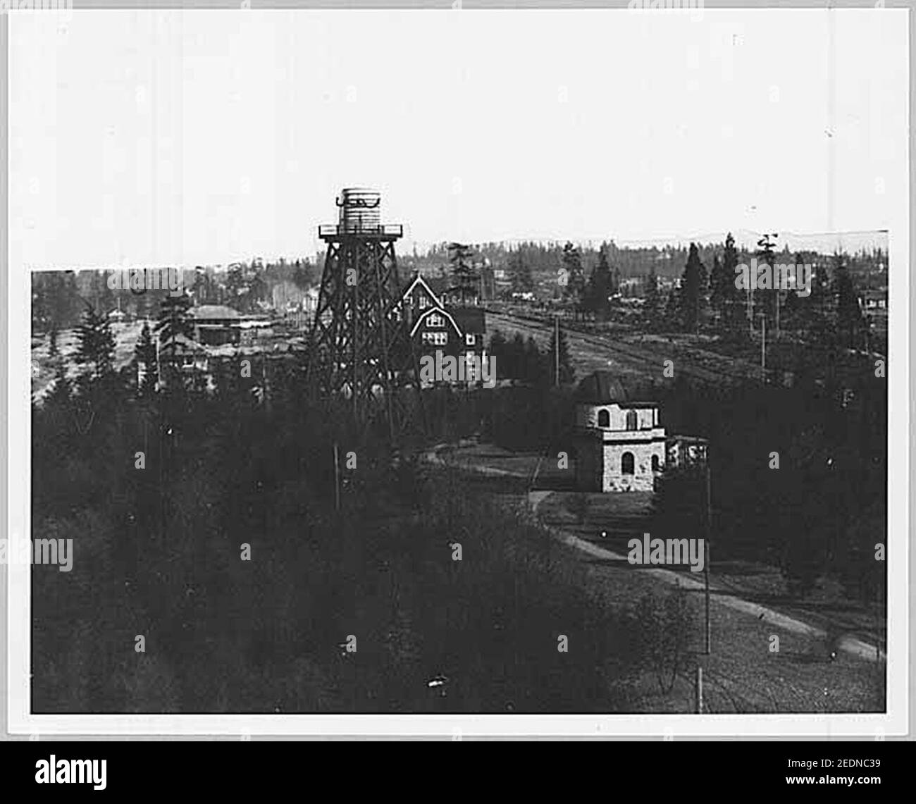 Observatory and water tower at the University of Washington , Seattle ...