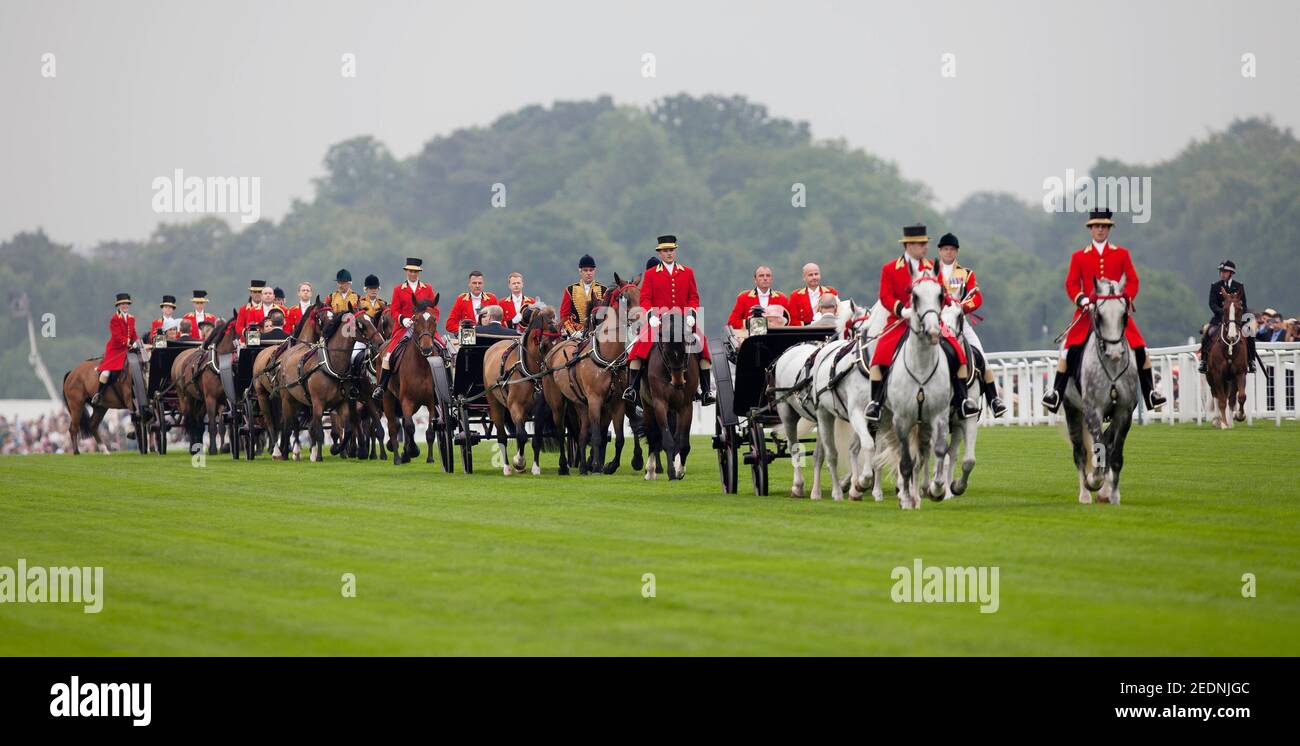 The royal procession arrives hi-res stock photography and images - Alamy
