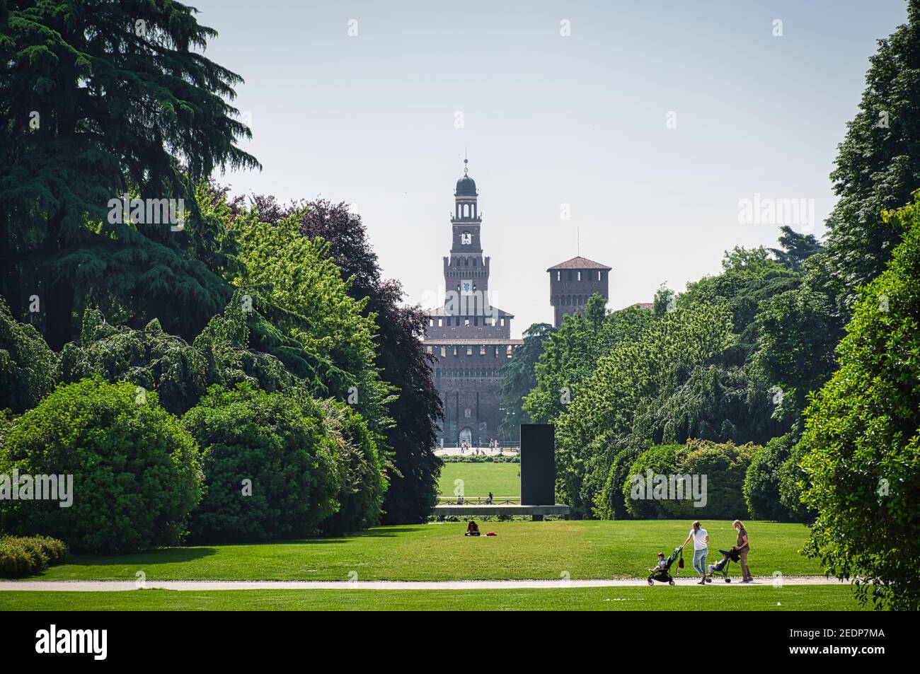 Parco sempione hi-res stock photography and images - Alamy