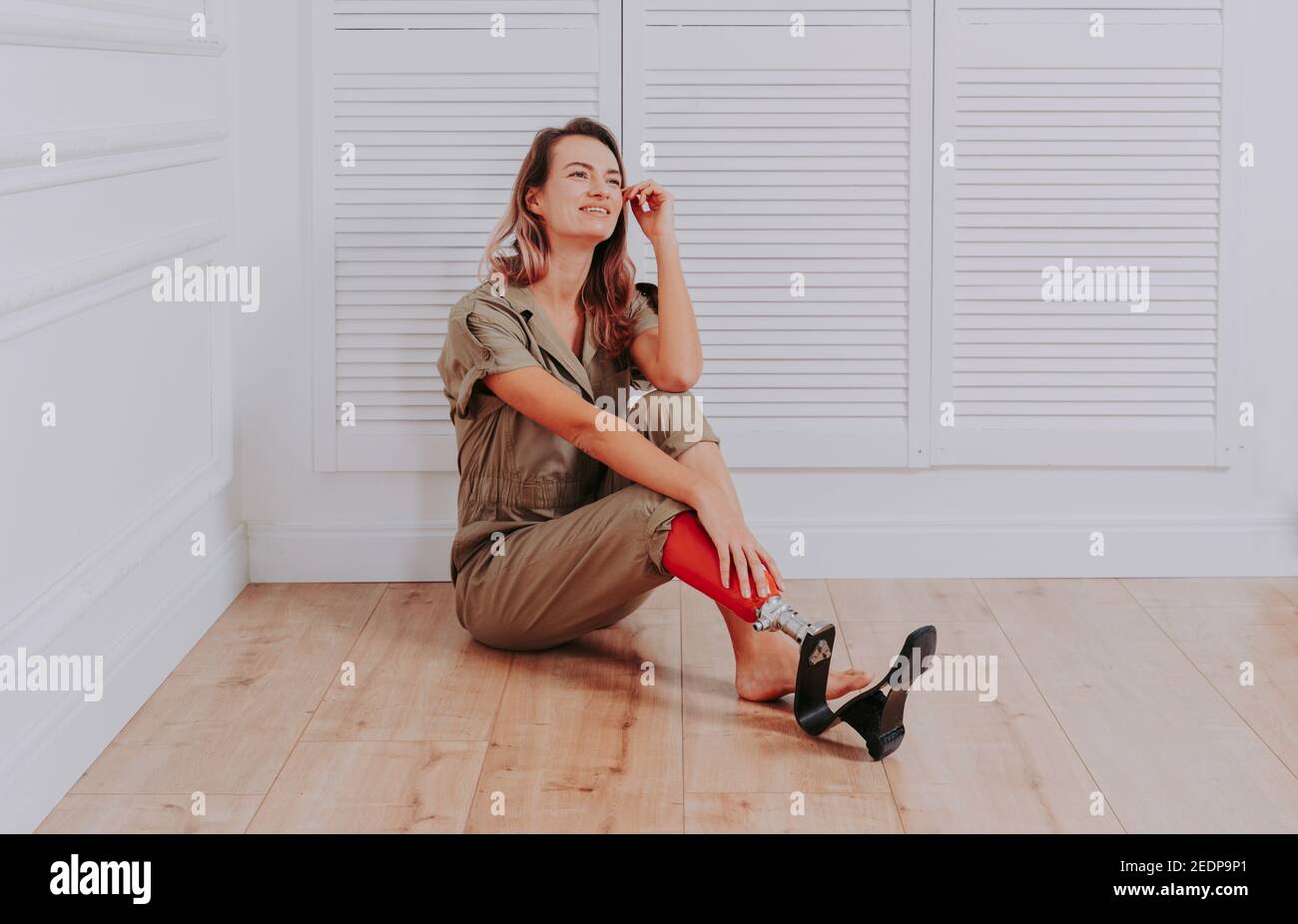 Beautiful young woman with amputation - Pretty and confident woman with ...