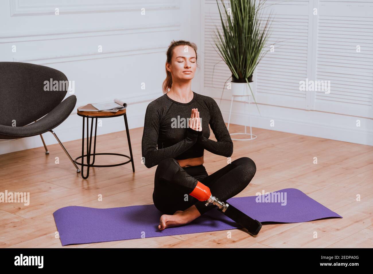 Beautiful young woman with amputation - Pretty and confident woman with ...