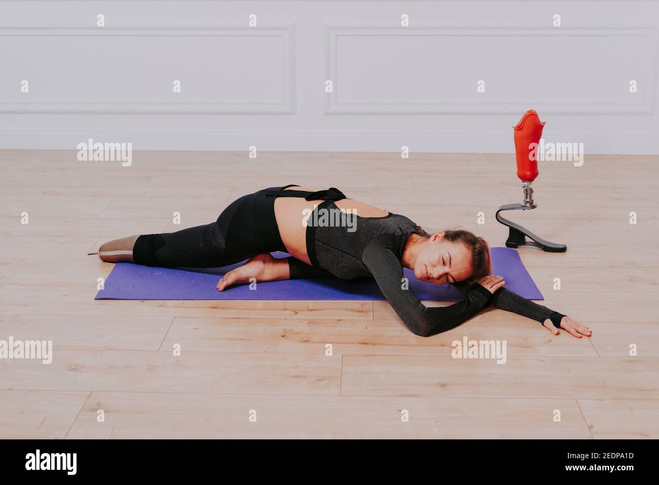 Beautiful young woman with amputation - Pretty and confident woman with ...