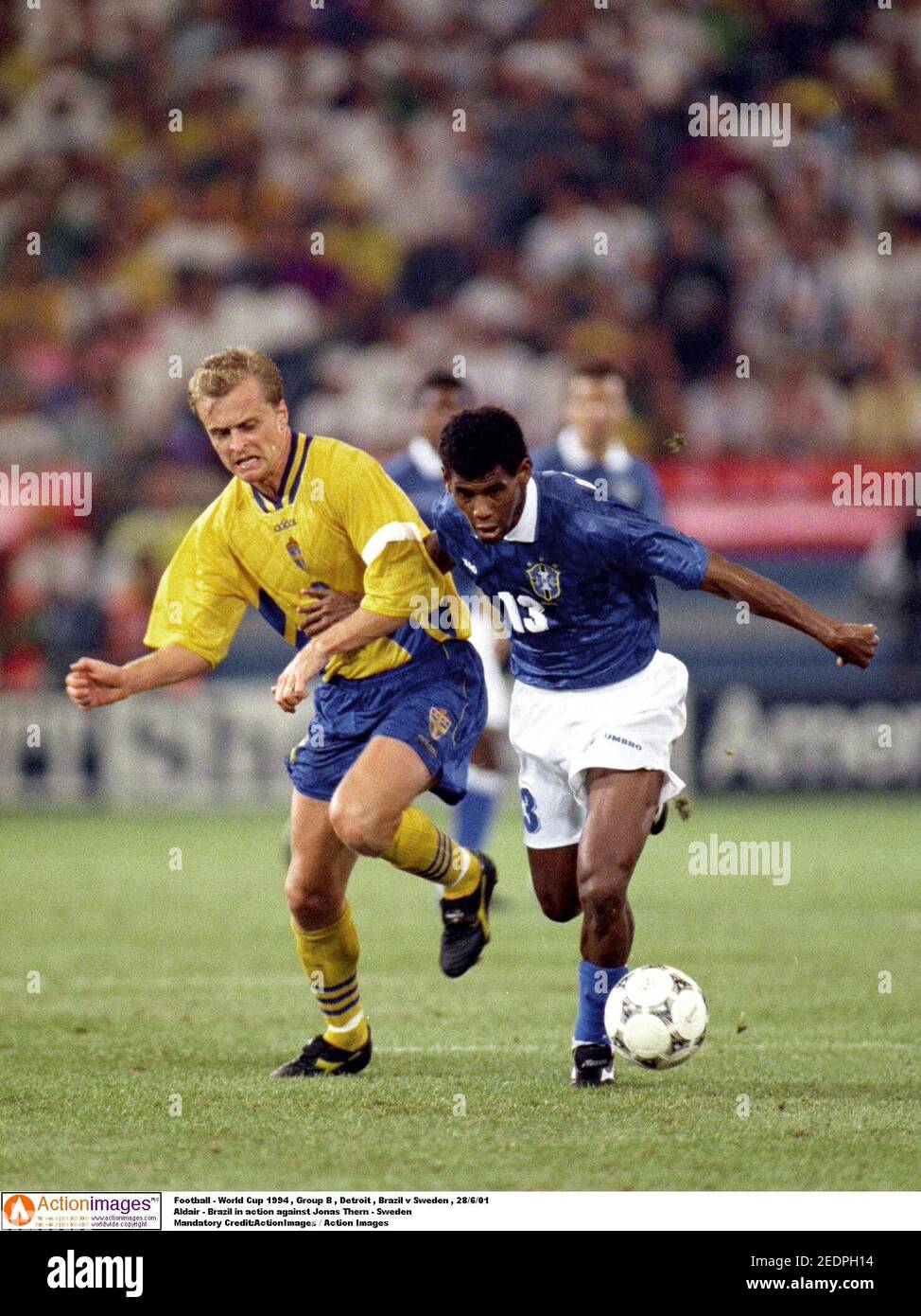 World cup brazil sweden soccer 1994 hi-res stock photography and images ...