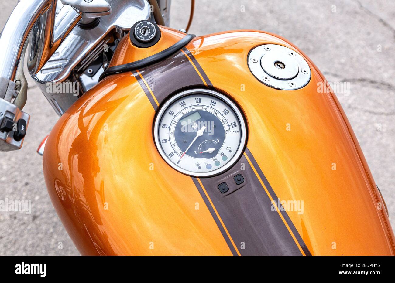Cycle indicator hi-res stock photography and images - Alamy