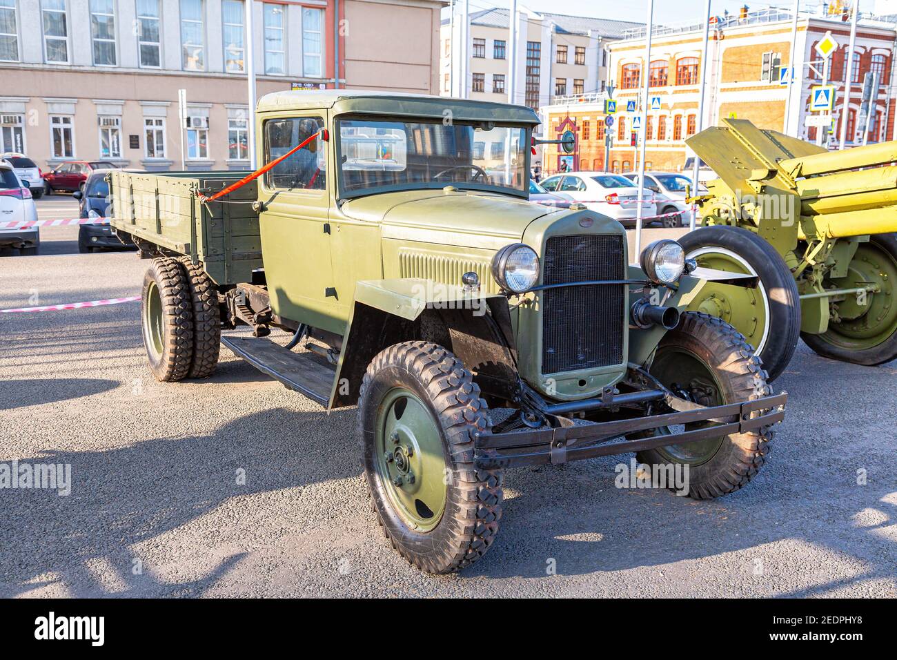 Gaz Russian Truck _ Russian Gaz Vehicles – OVNI