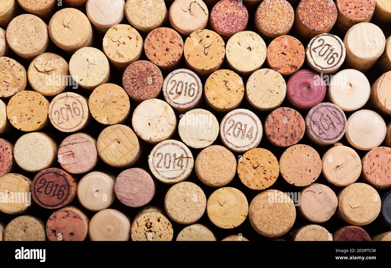 old wine corks as background, top view Stock Photo - Alamy