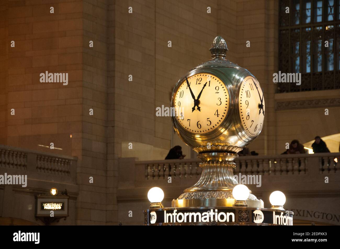 Central station clock in New York Stock Photo - Alamy