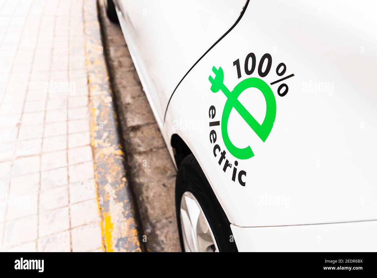 Car efficiency sticker hi-res stock photography and images - Alamy