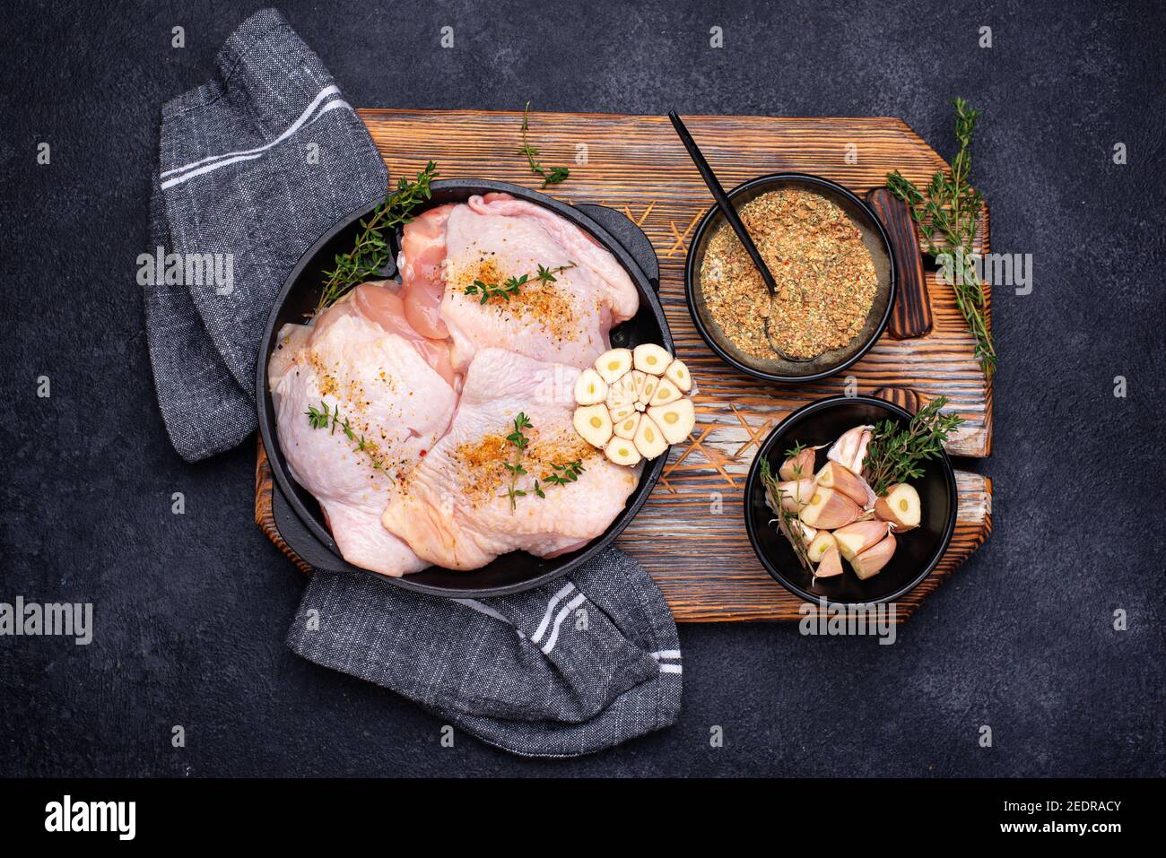 Barbeque chicken thighs hi-res stock photography and images - Alamy