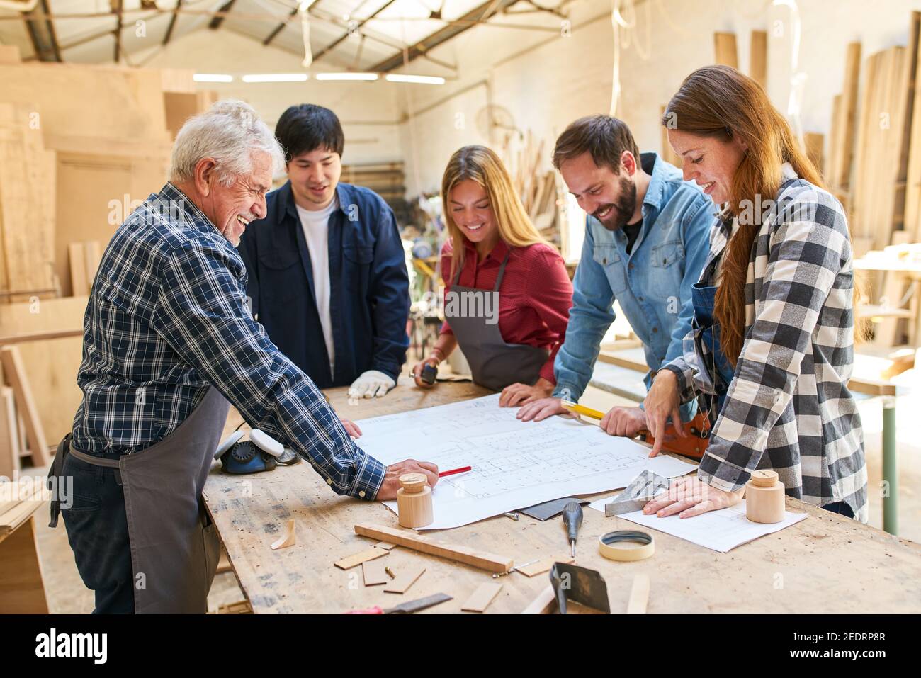 Group drawing lesson not children hi-res stock photography and images ...