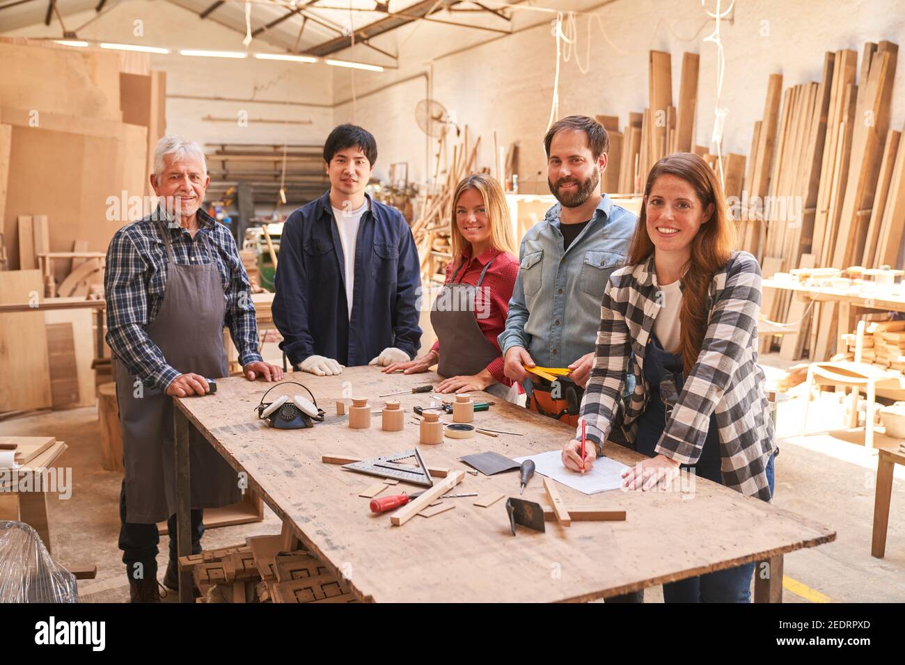 Carpentry apprenticeship hi-res stock photography and images - Alamy