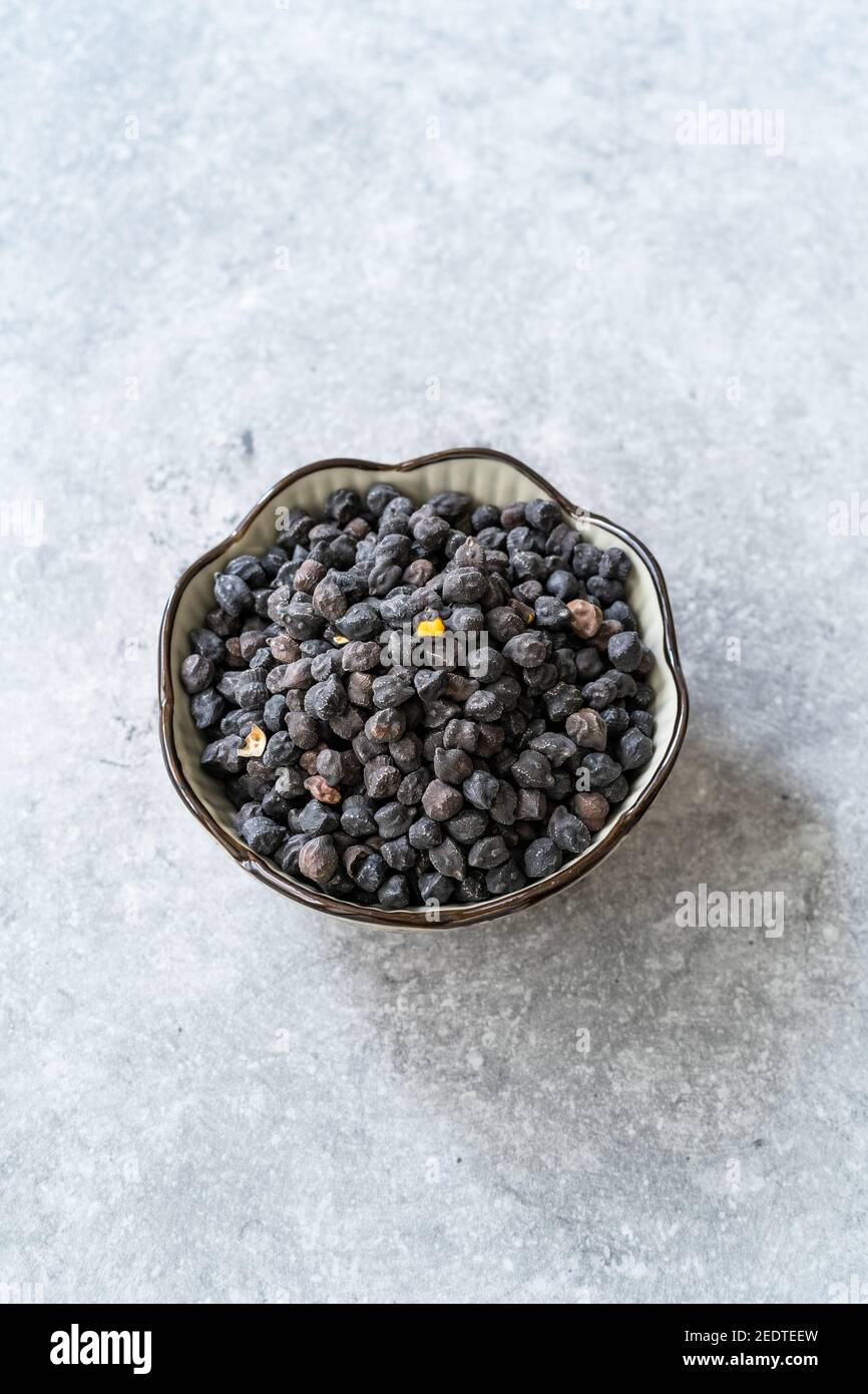 Black Chickpea or Kala Chana. Murgia Cece Nero. Ready to Use Stock ...