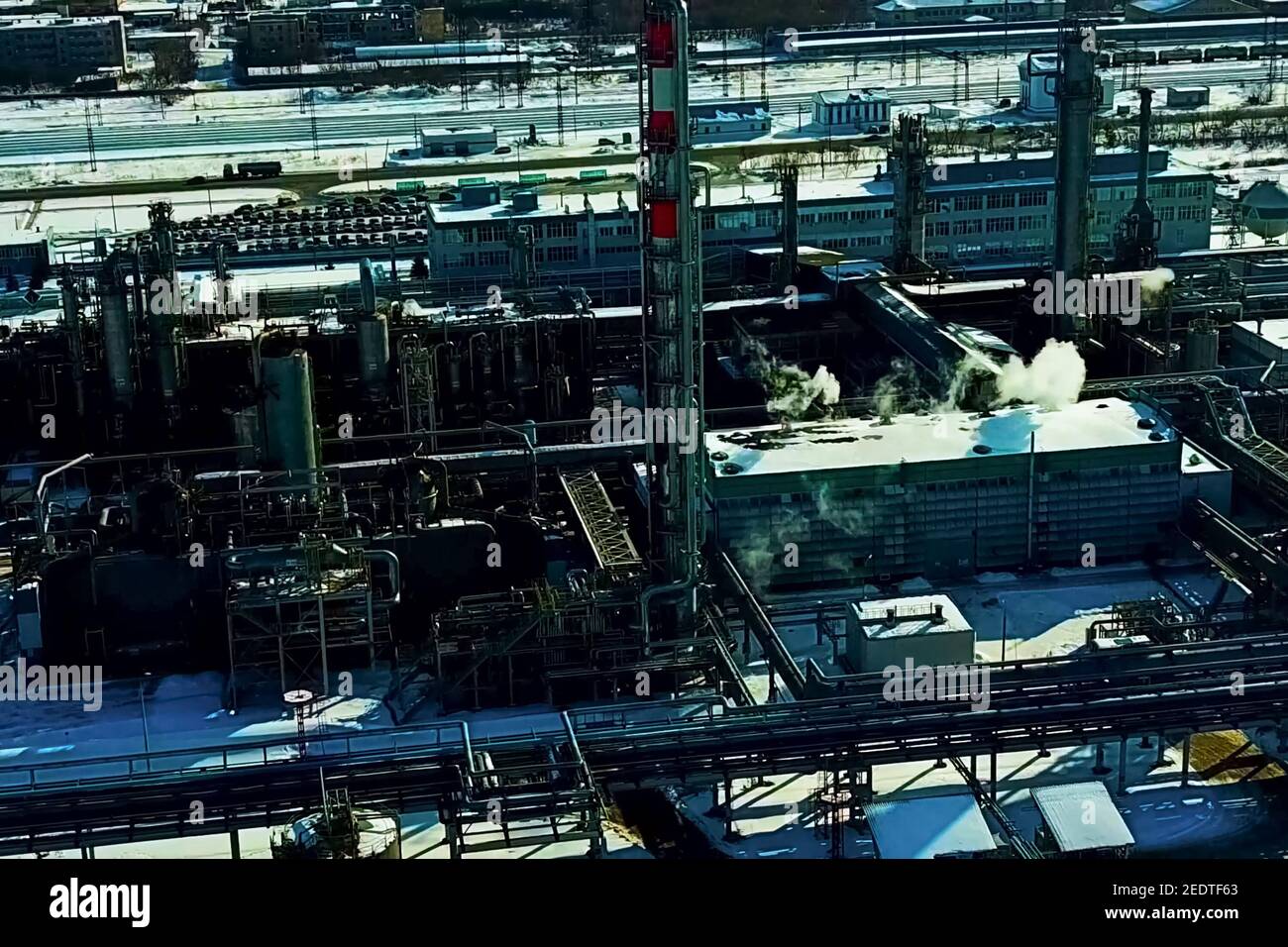 top view of the oil refinery and petrochemical plant in winter Stock ...