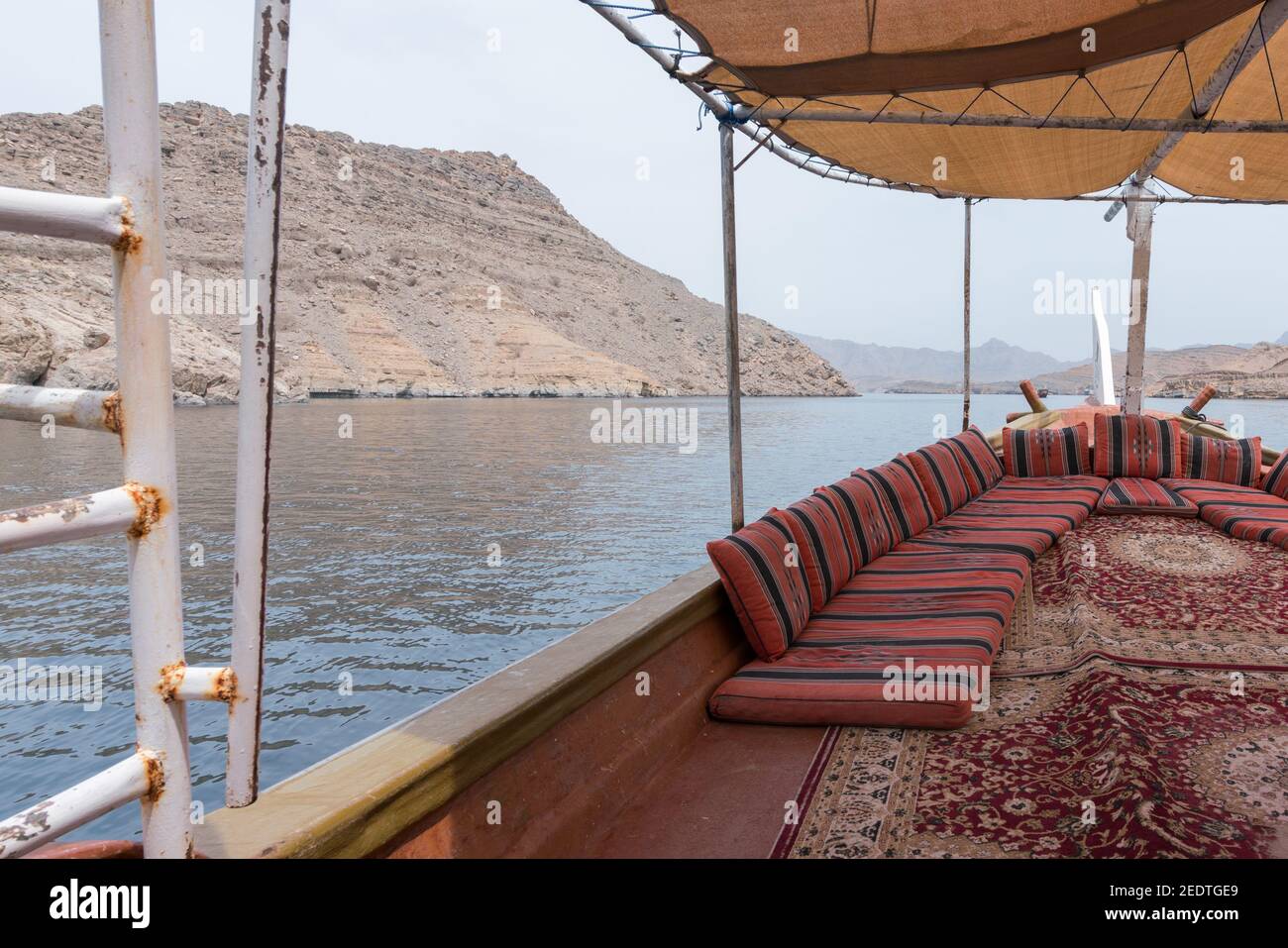 Arabian dhow hi-res stock photography and images - Alamy