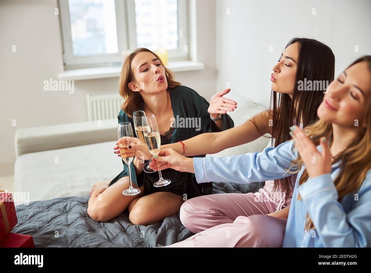 Three kisses hi-res stock photography and images - Alamy