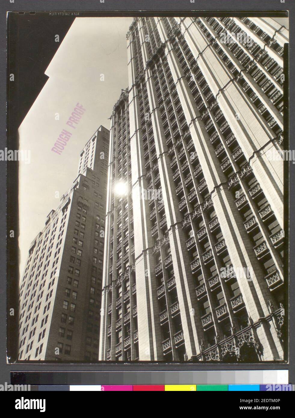 Woolworth Building (Cass Gilbert), 233 Broadway, Manhattan Stock Photo ...