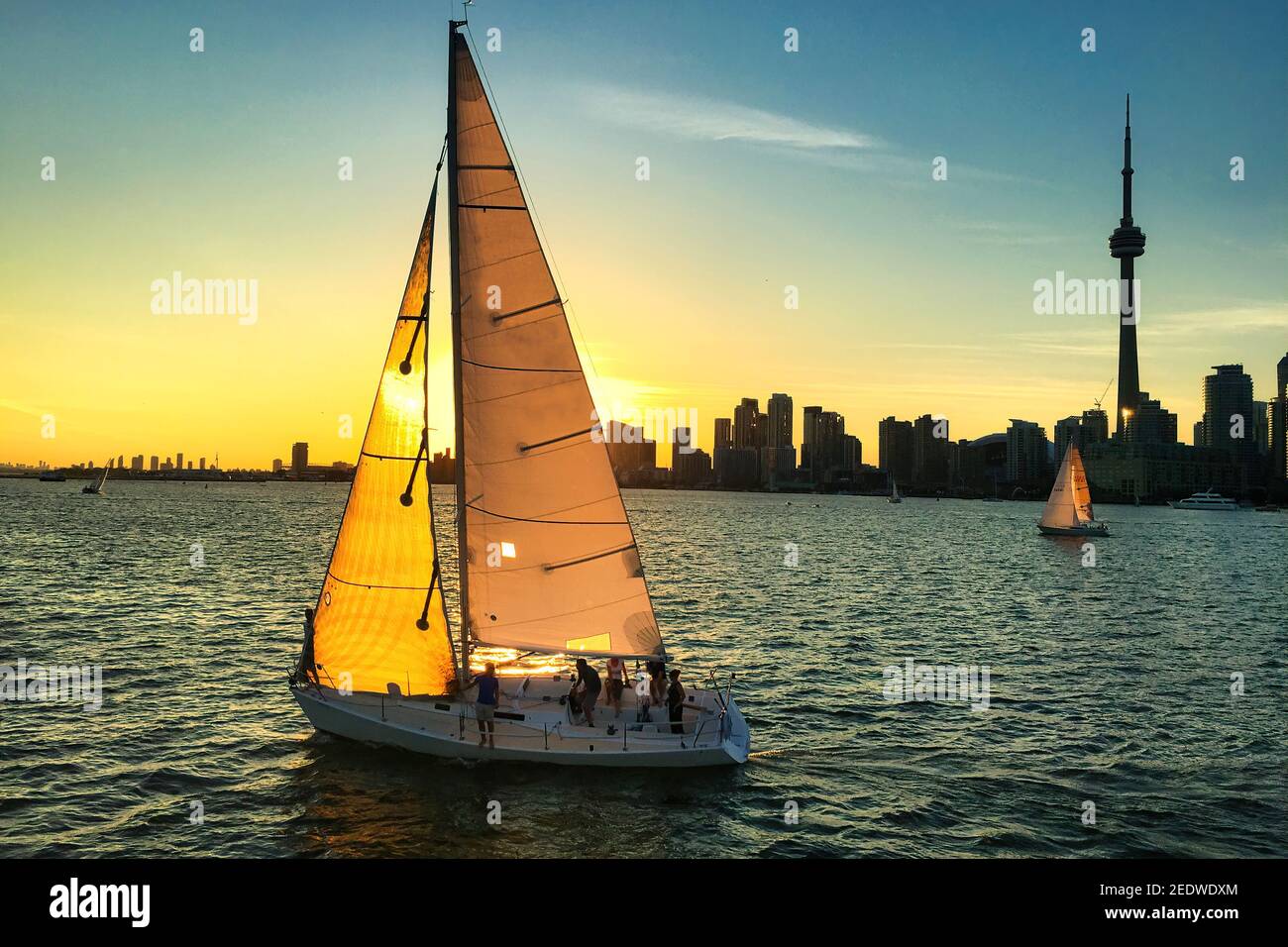 Sailboat in Lake Ontario during sunset, Toronto, Canada Stock Photo - Alamy