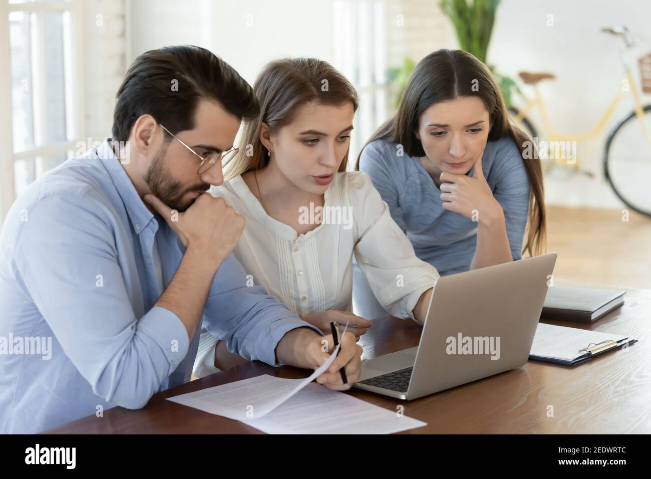 Solution focused hi-res stock photography and images - Alamy