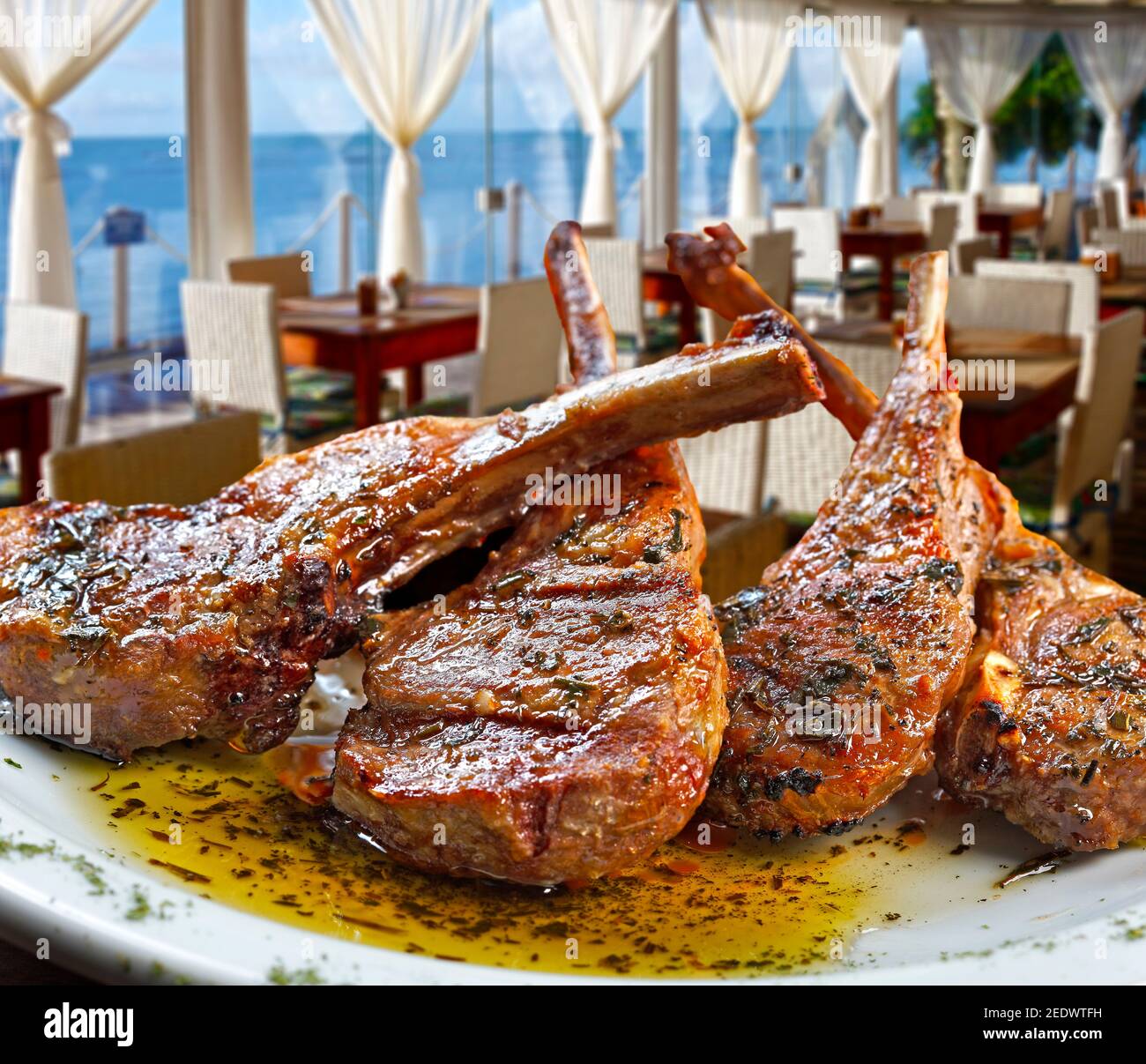 Roasted lamb chop Stock Photo - Alamy