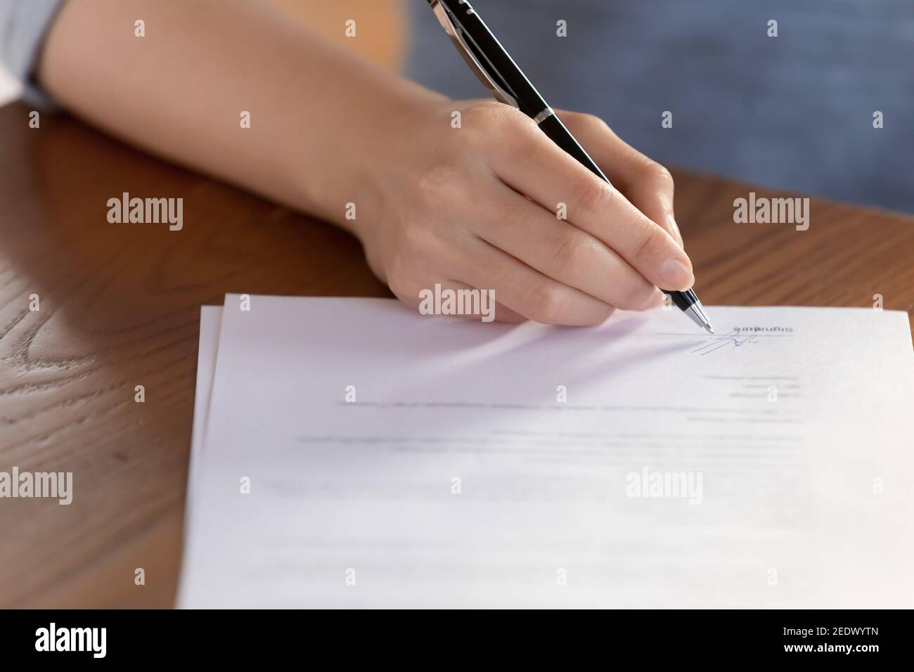 Agreement cabinet hi-res stock photography and images - Alamy