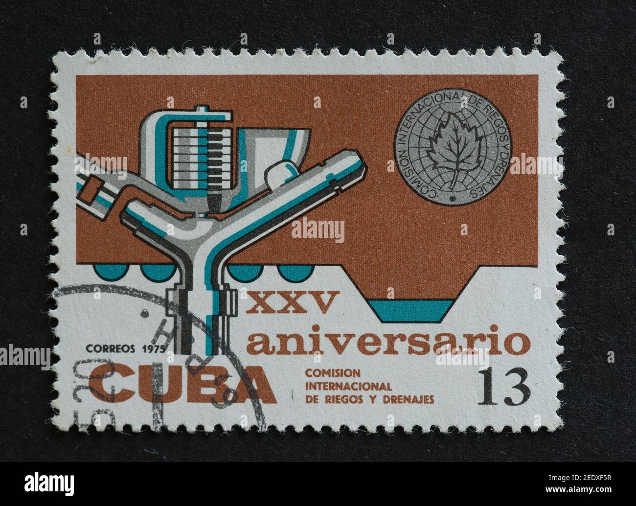 Old vintage Cuban postal stamps Stock Photo - Alamy
