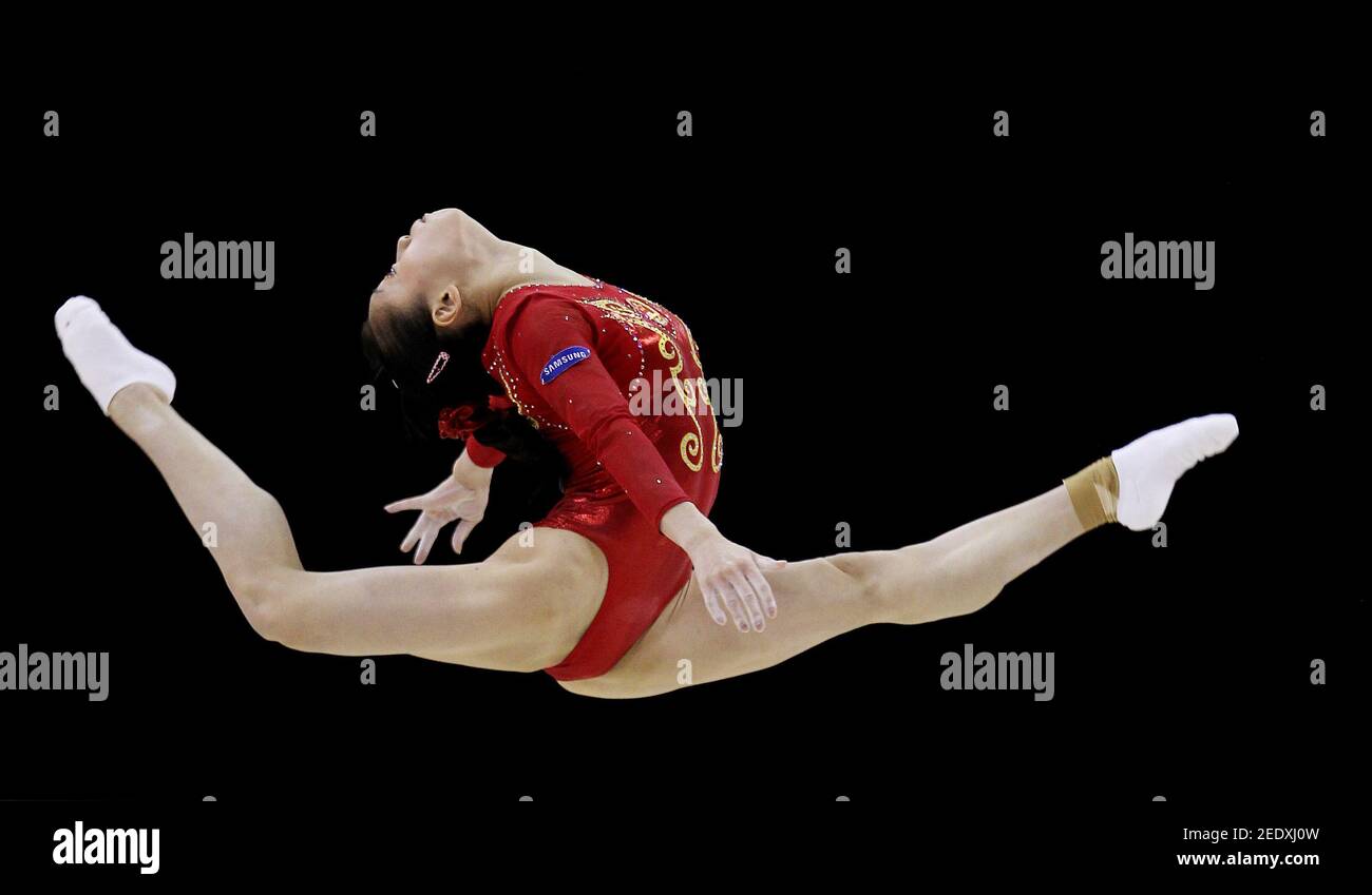 Sui Lu Gymnastics High Resolution Stock Photography and Images - Alamy