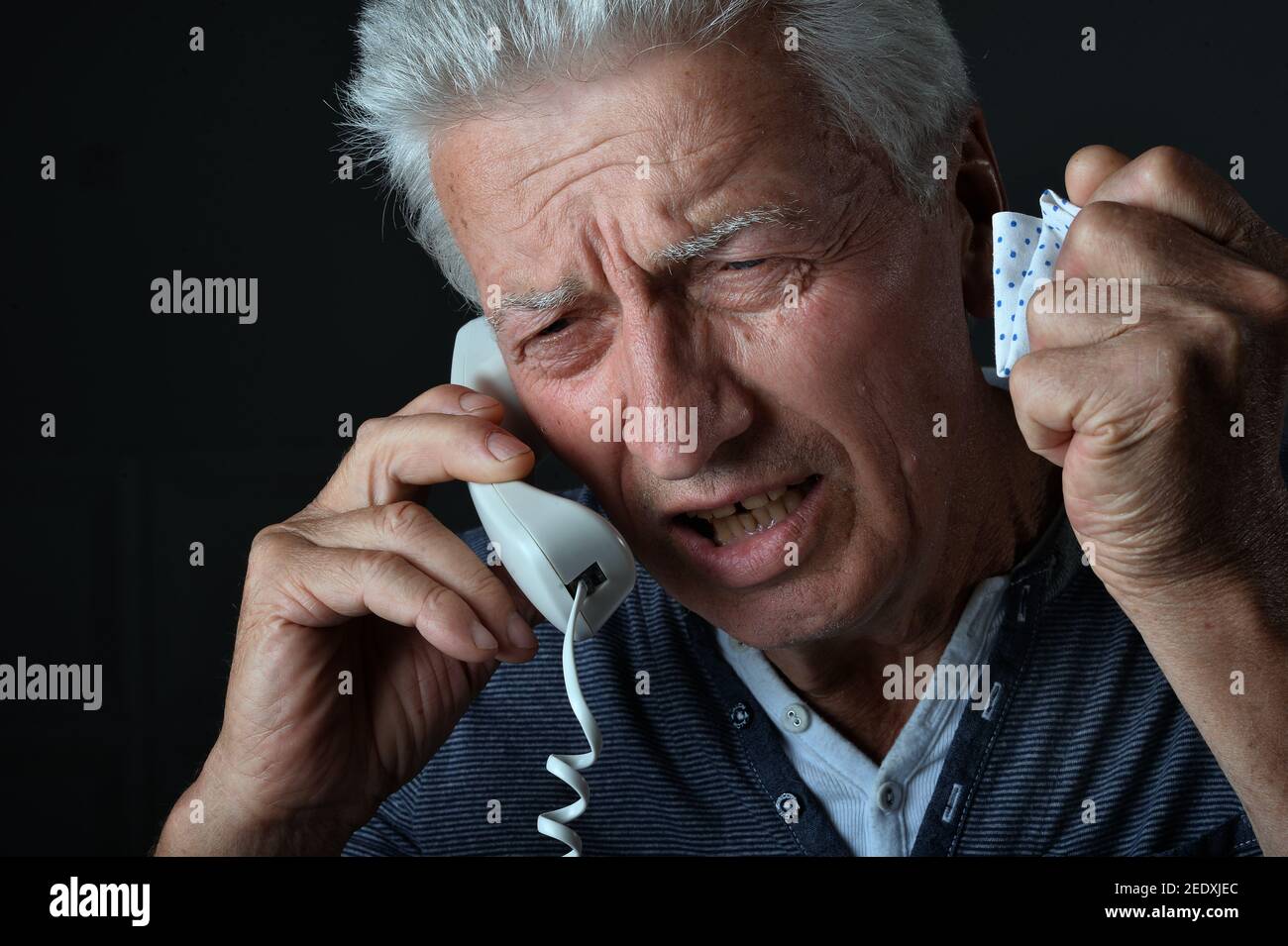 Ill black man calling hi-res stock photography and images - Alamy