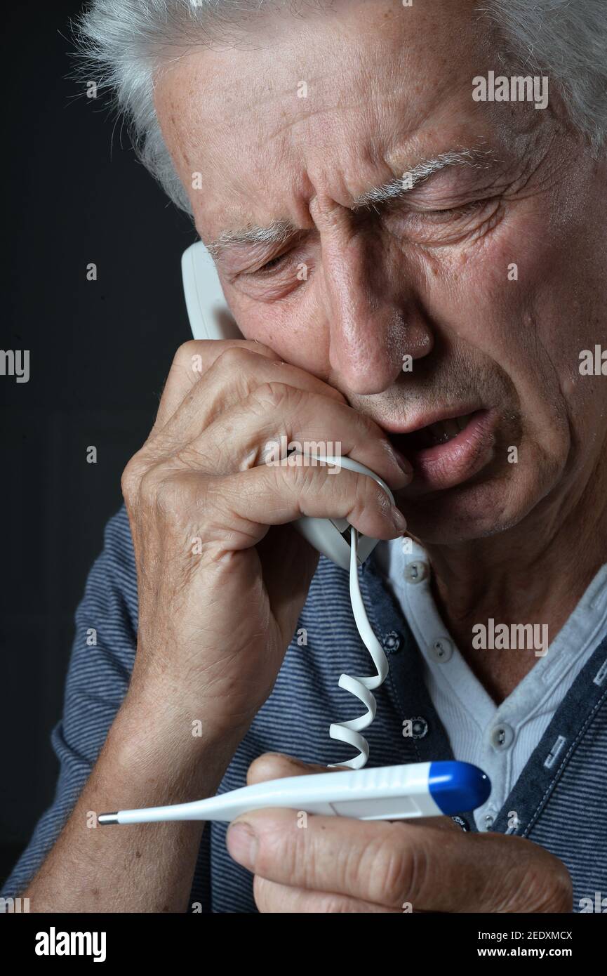 Ill black man calling hi-res stock photography and images - Alamy