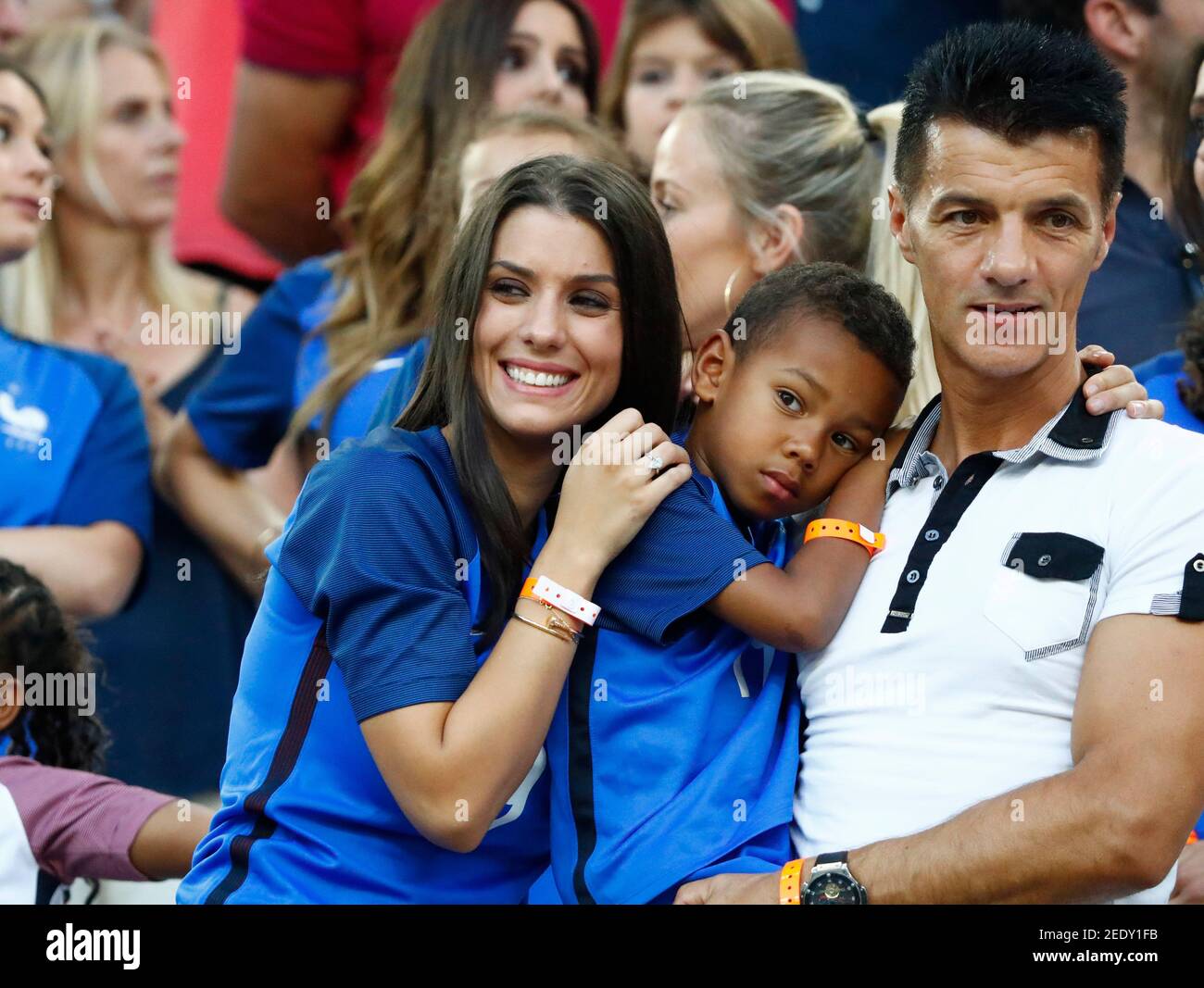 Ludivine sagna and bacary sagna hi-res stock photography and images - Alamy