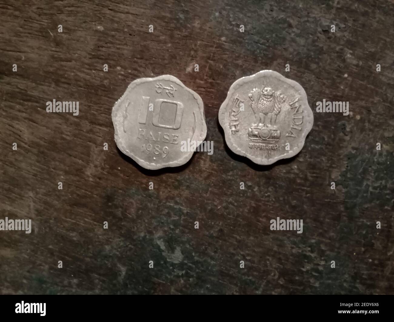 Indian 10 paisa hi-res stock photography and images - Alamy