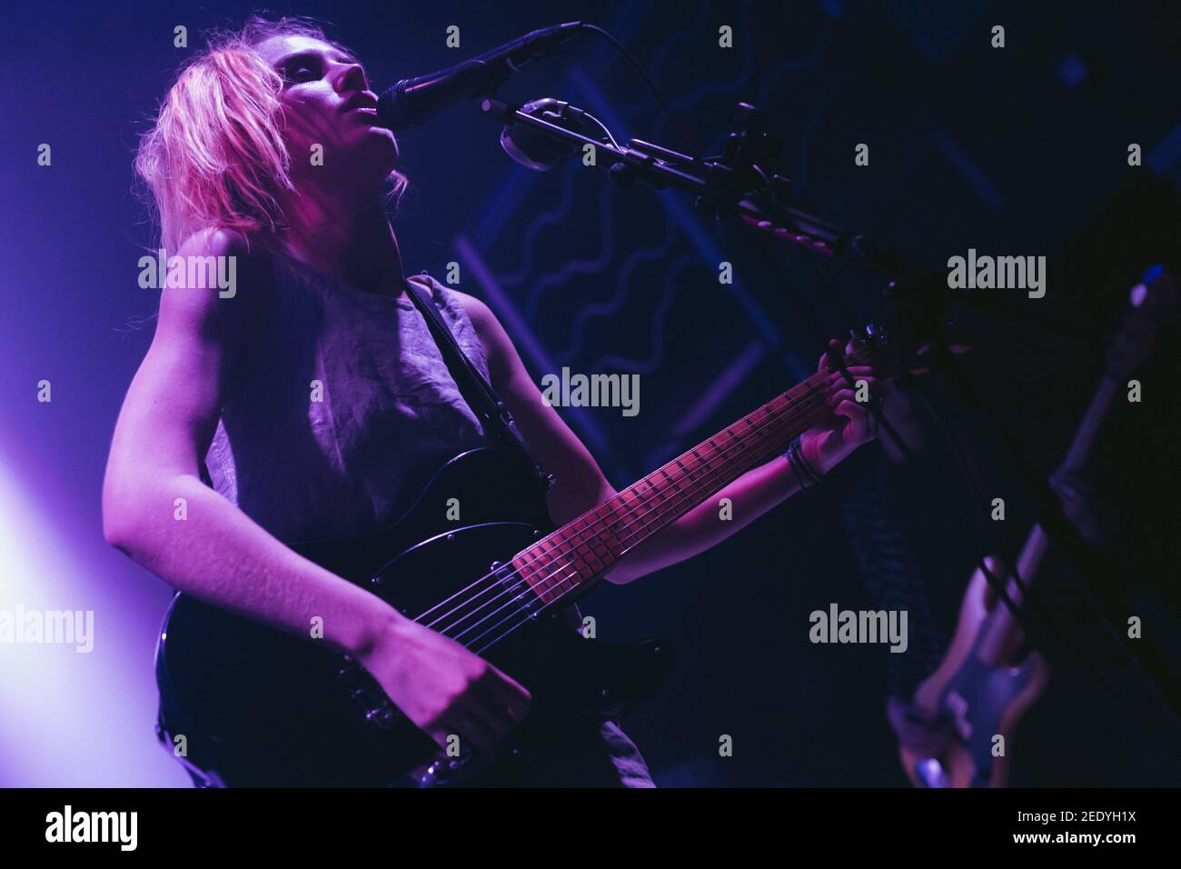 Ellie rowsell tour hi-res stock photography and images - Alamy