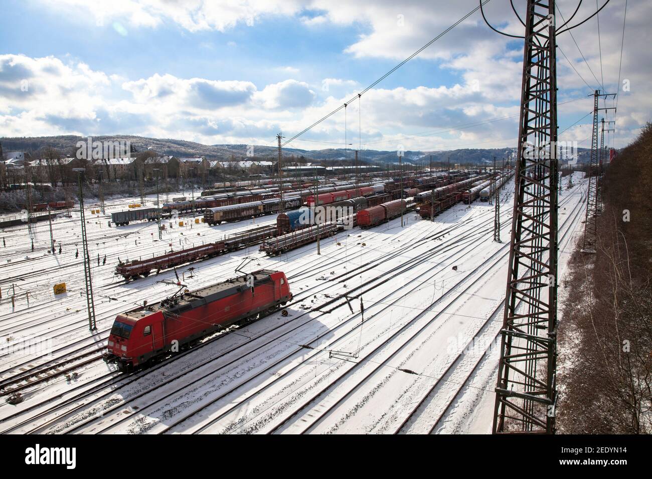 Eisenbahn winter hi-res stock photography and images - Alamy
