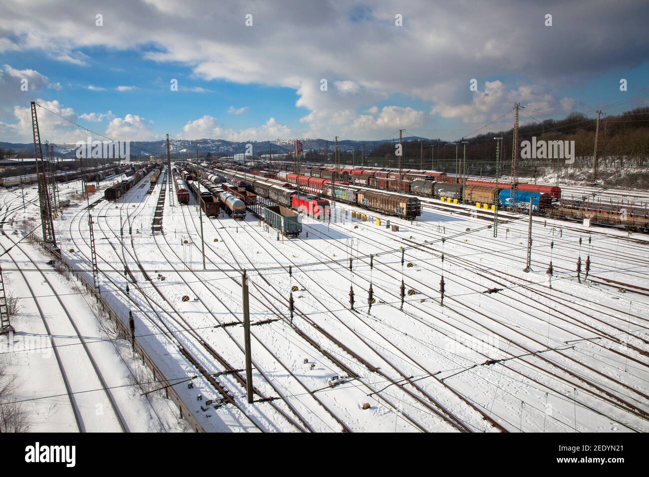 railroad shunting yard in Hagen-Vorhalle, freight trains, snow, winter ...