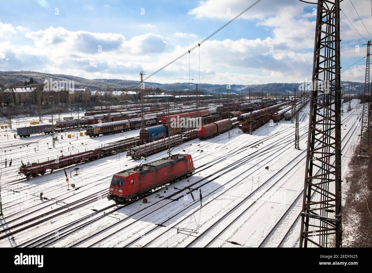 Freight train of deutsche bahn and schienen hi-res stock photography ...
