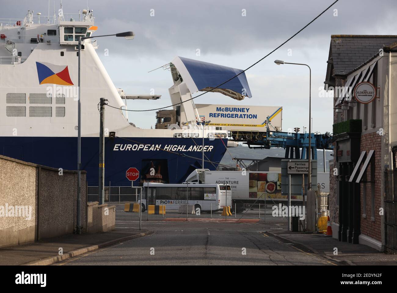 Lorries driving onto the European Highlander P&O ferry at the Port of ...