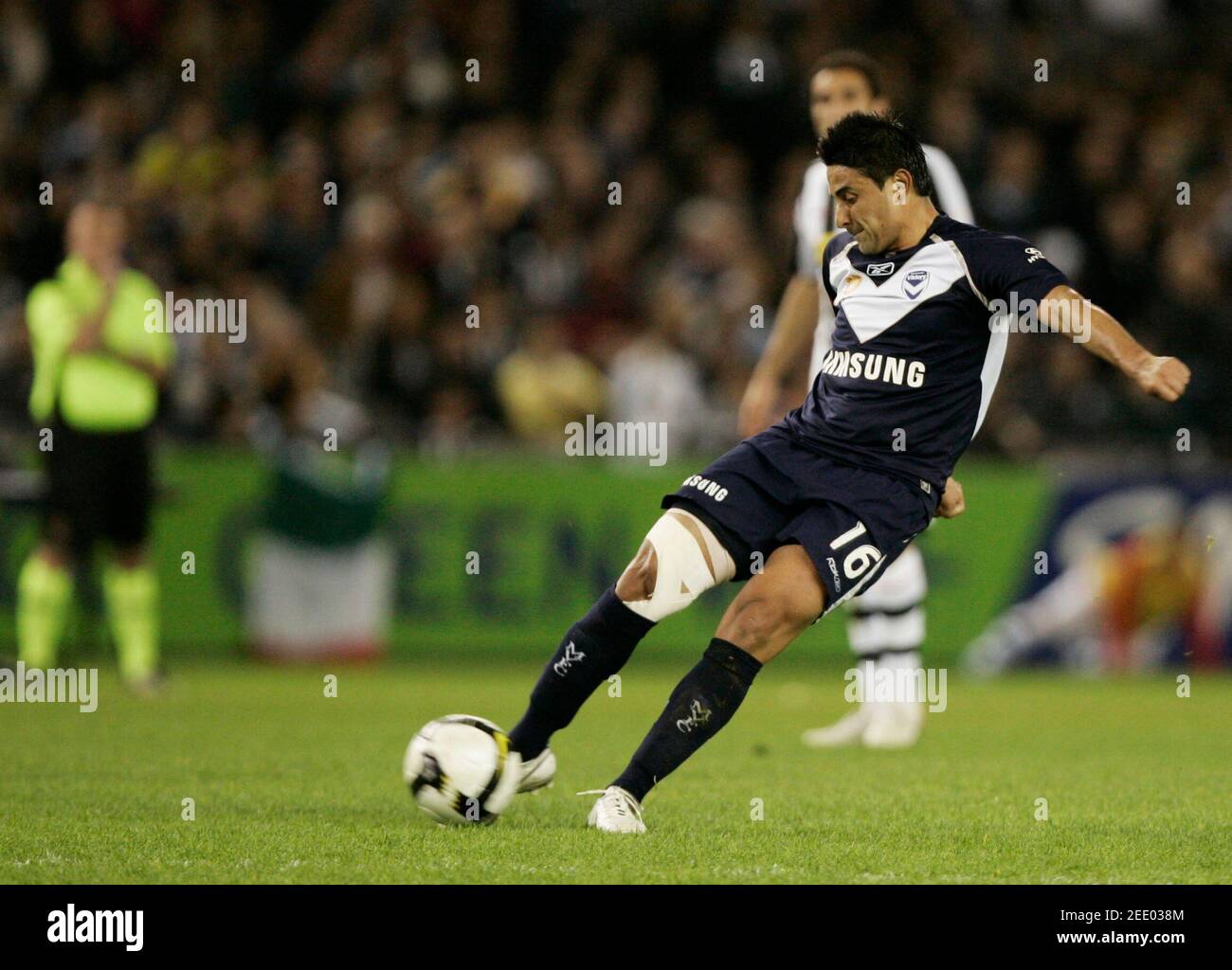 Carlos hernandez melbourne hi-res stock photography and images - Alamy