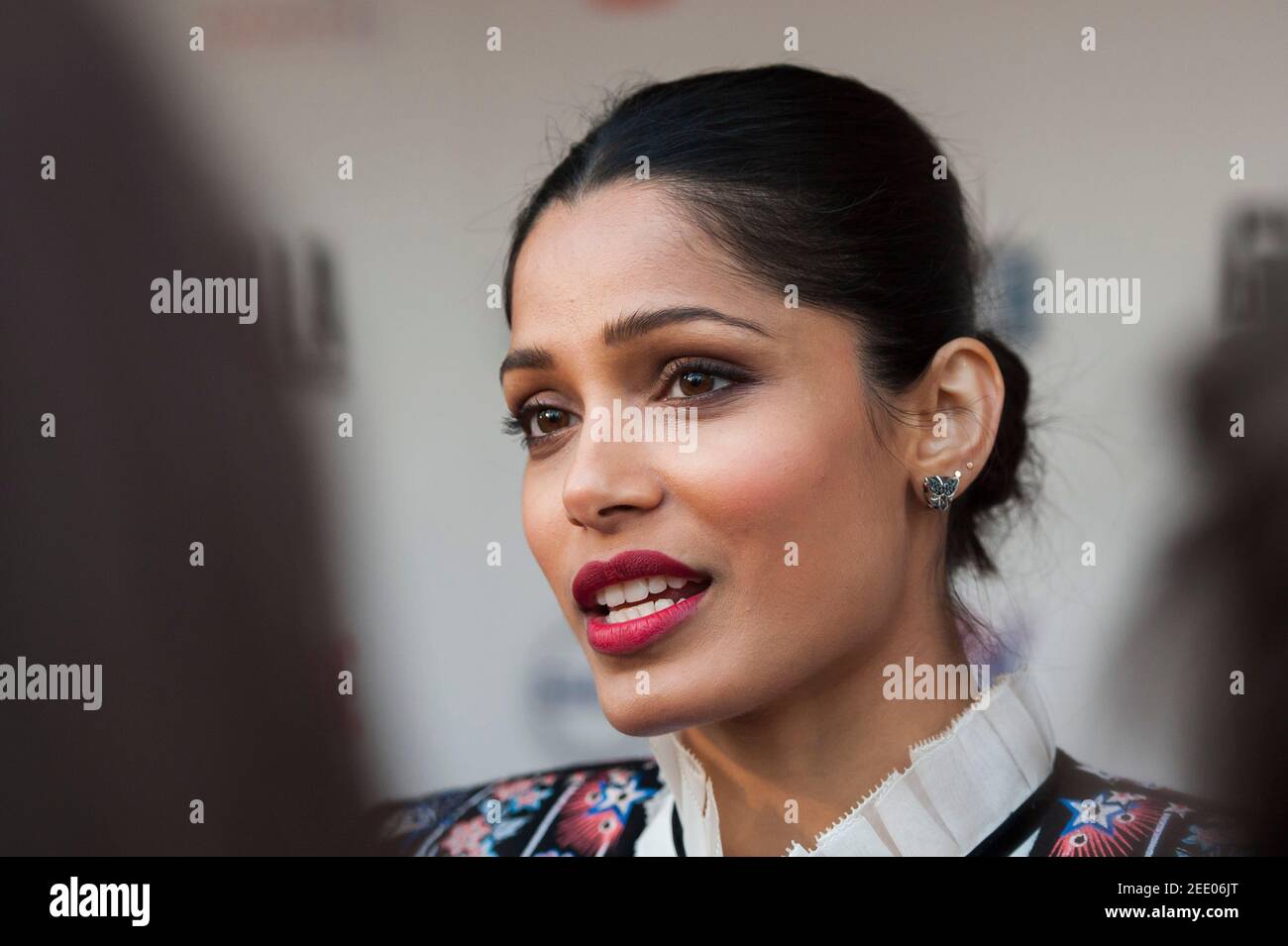 Frieda pinto actress hi-res stock photography and images - Alamy