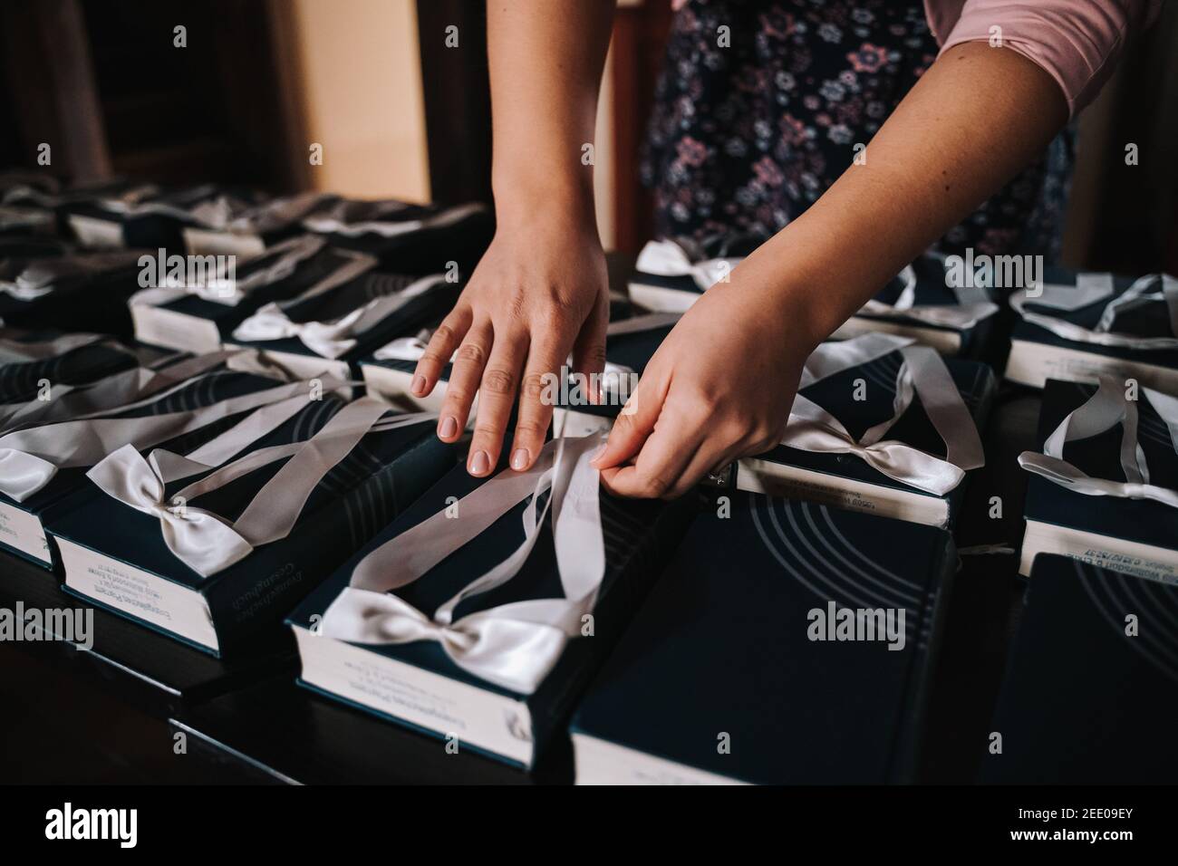 Books on wooden tables hi-res stock photography and images - Alamy