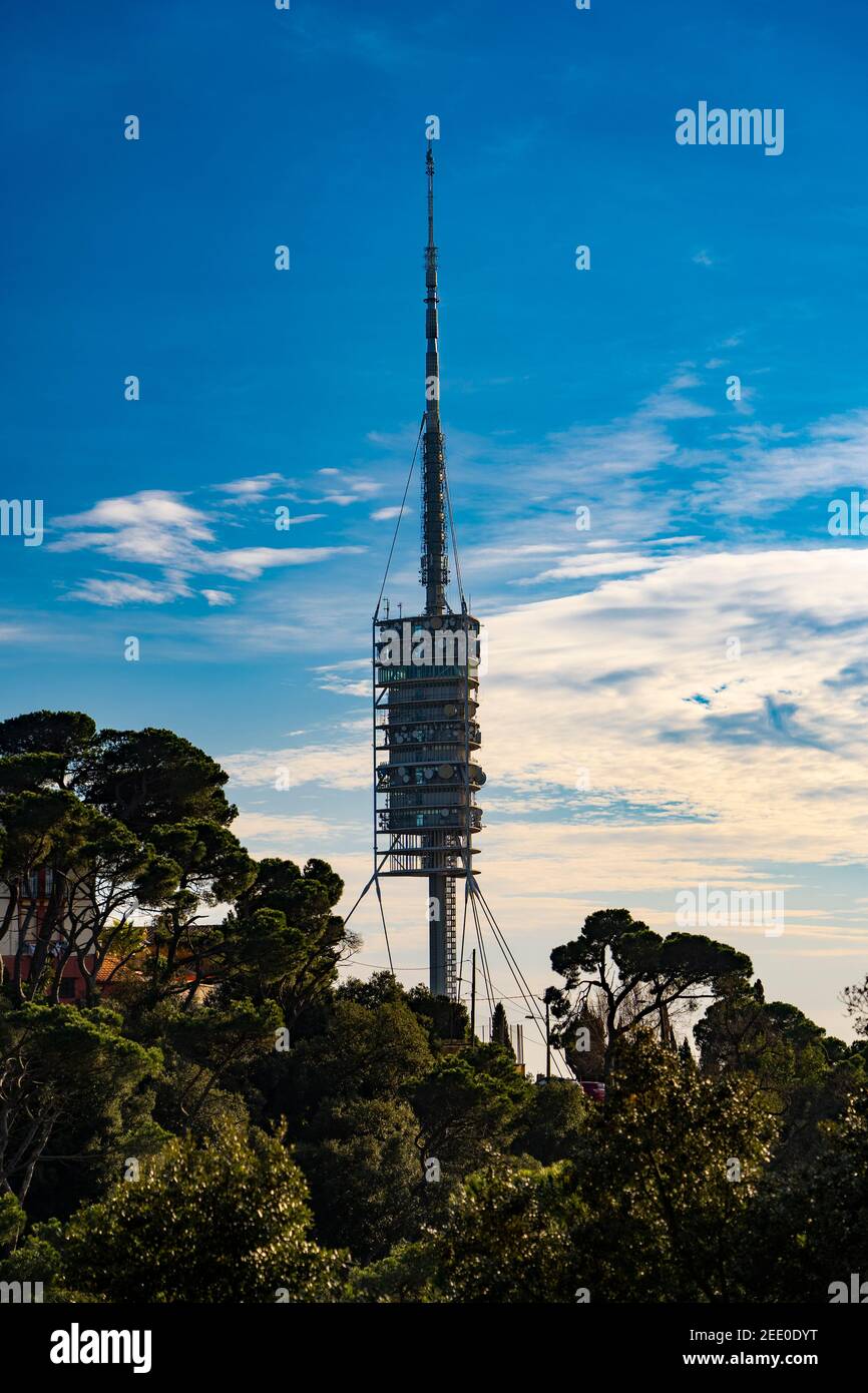 Norman Foster designed Torre de Collserola Communications Tower ...
