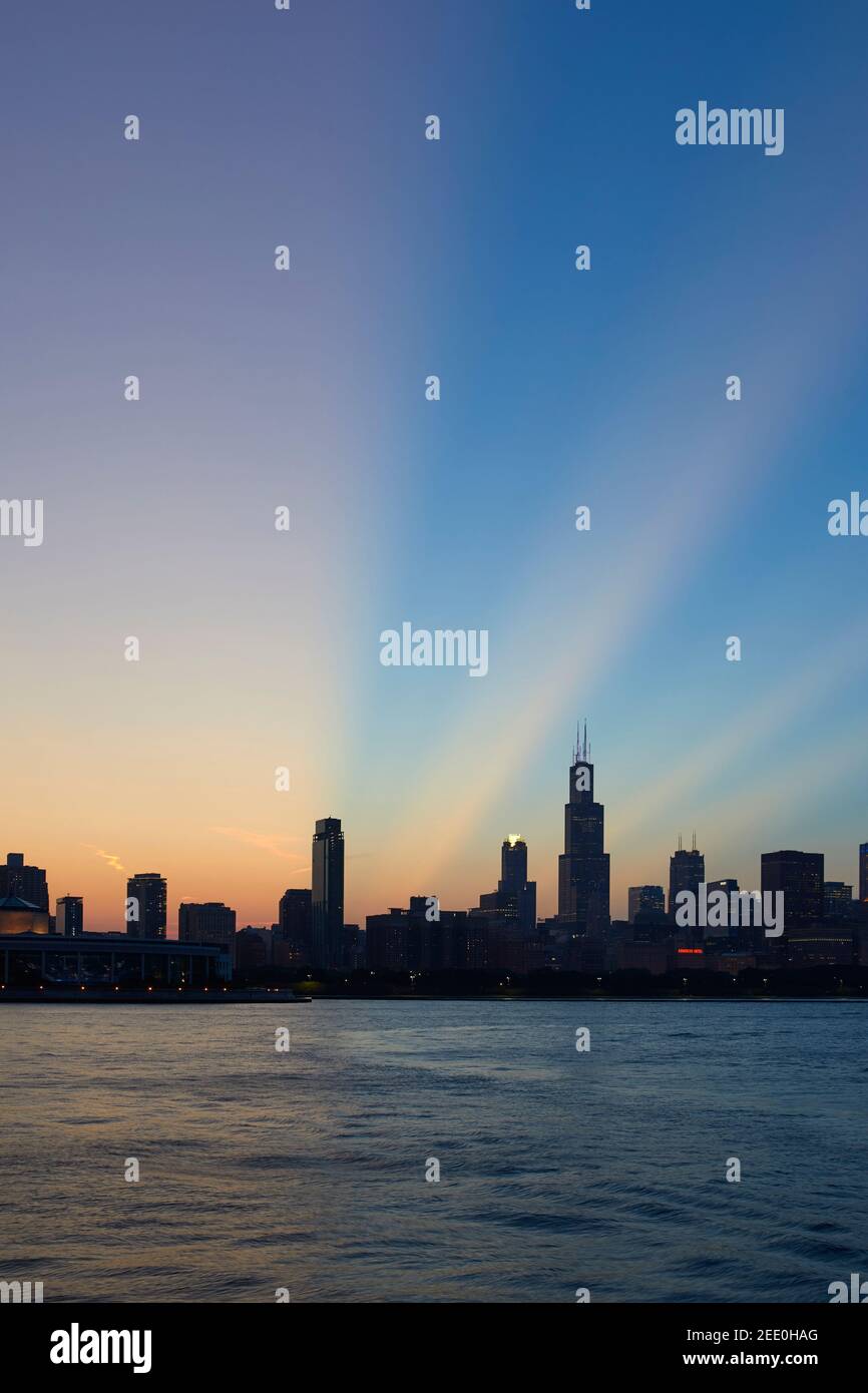 Chicago Skyline at sunset, Chicago, Illinois, United States Stock Photo ...