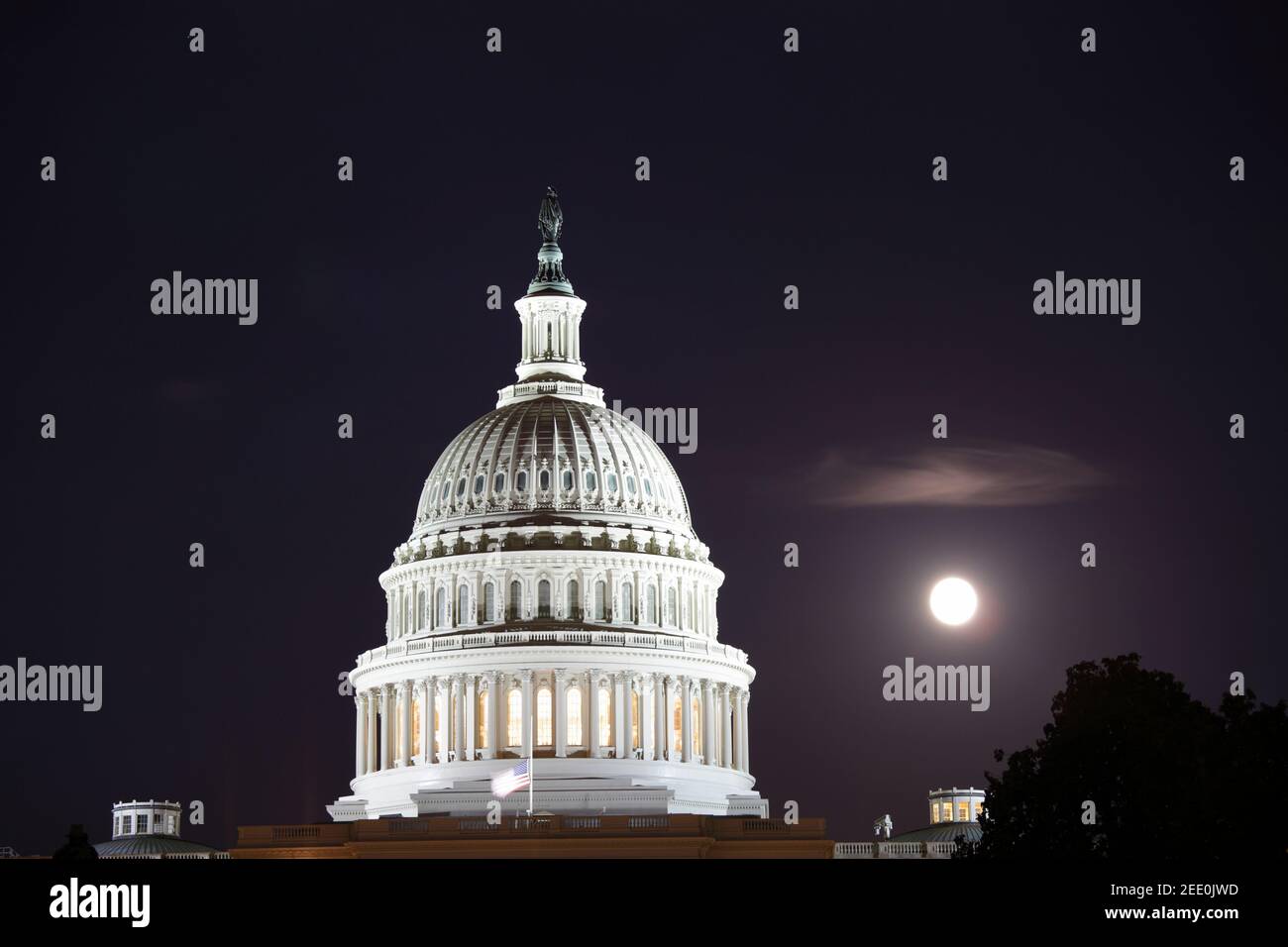Washington capital dome hi-res stock photography and images - Alamy