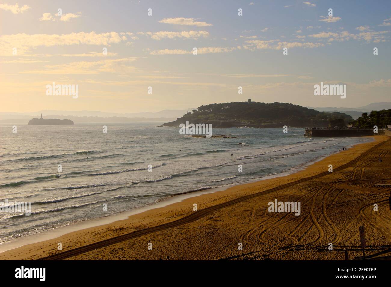 Spain santander beach playa del sardinero hi-res stock photography and ...