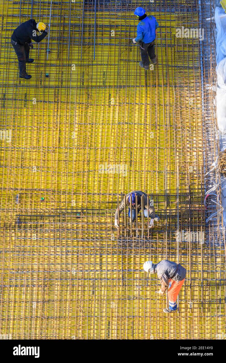 Install reinforcement braiding hi-res stock photography and images - Alamy